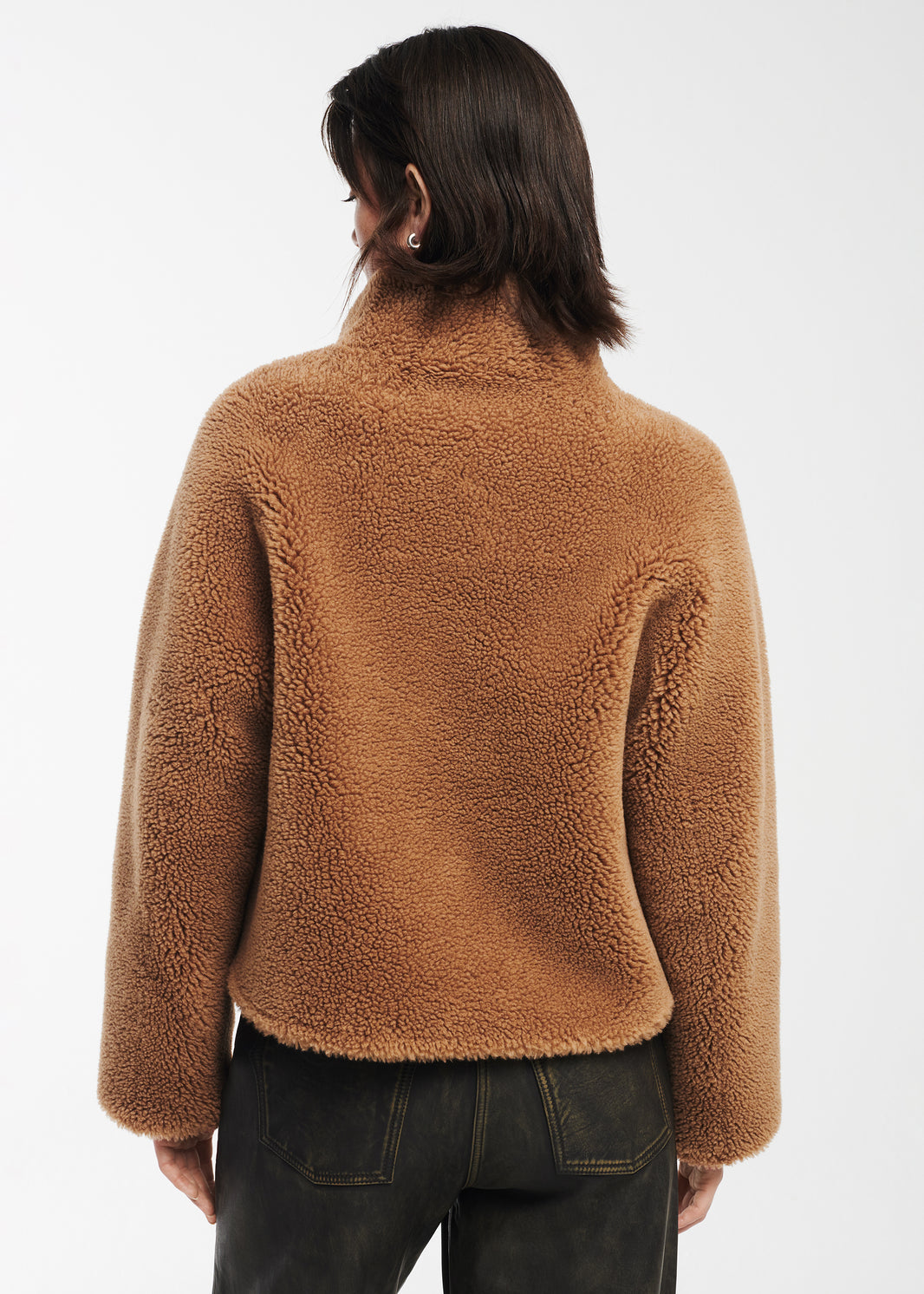 STUDIO AR | Leather Pieces To Wear Everywhere | Official Online Shop